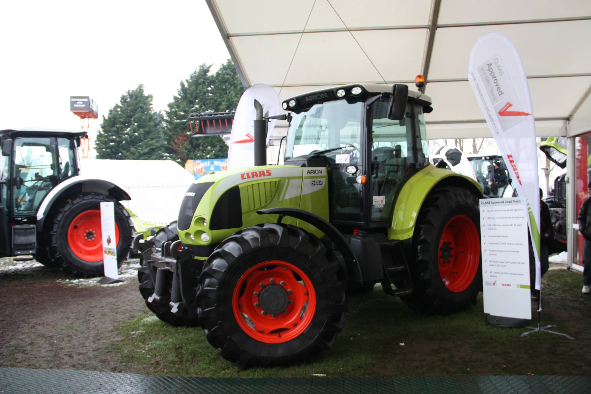 Claas Arion 640 Cebis - Tractor & Construction Plant Wiki - The classic ...