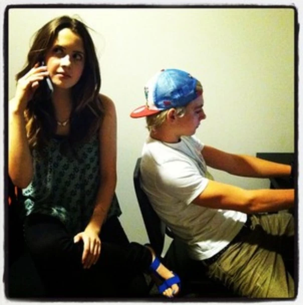 More than Love A Raura love story ep.37 - YouTube